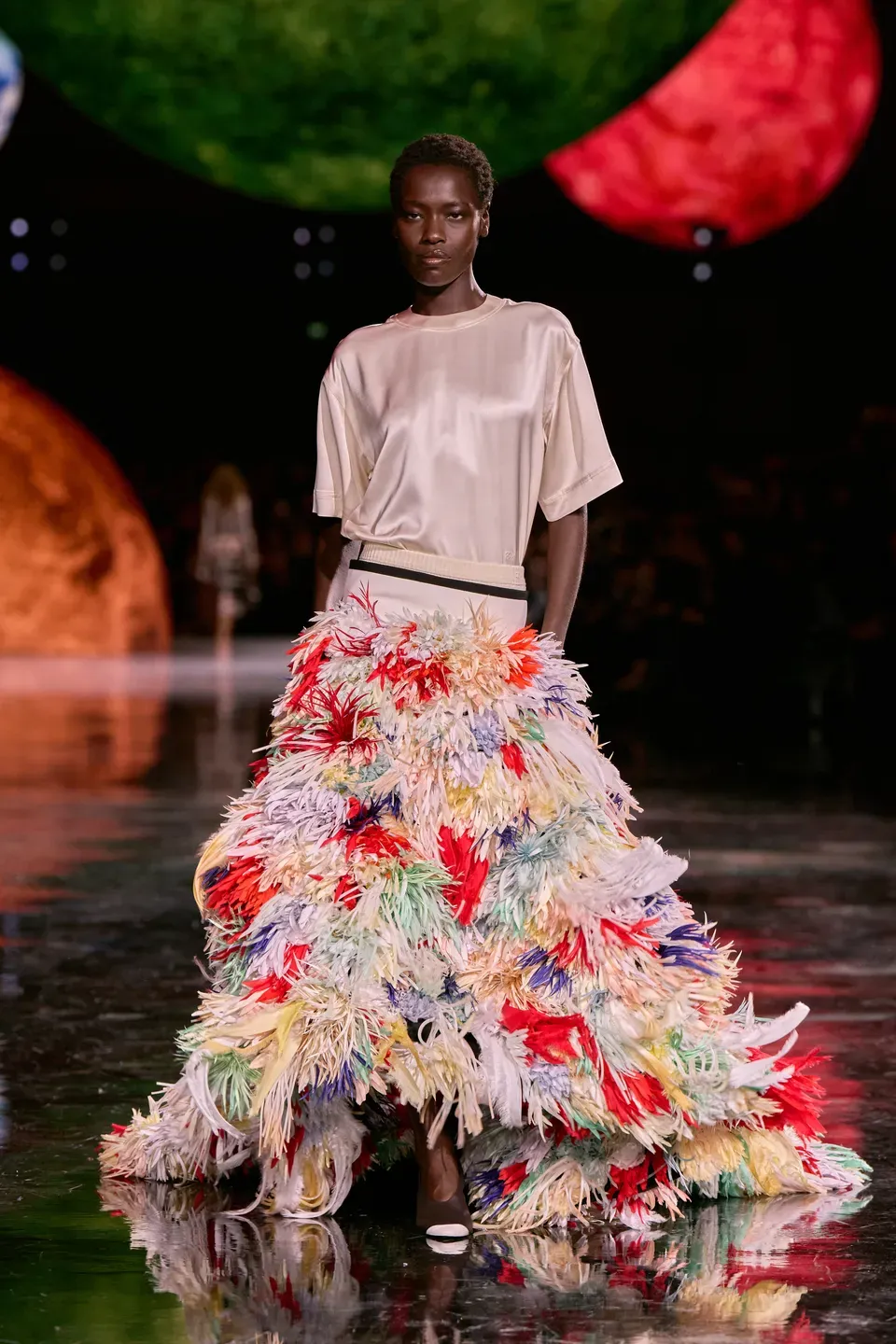 See all the looks from Chanel's SS26 runway show at Paris Fashion Week ...