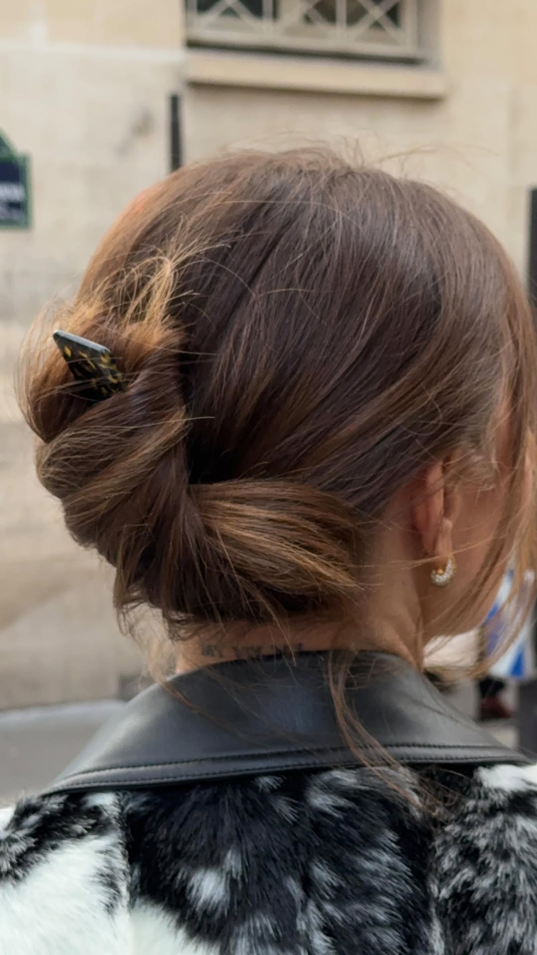 Why French pins are replacing claw clips in 2026 and how to use them ...