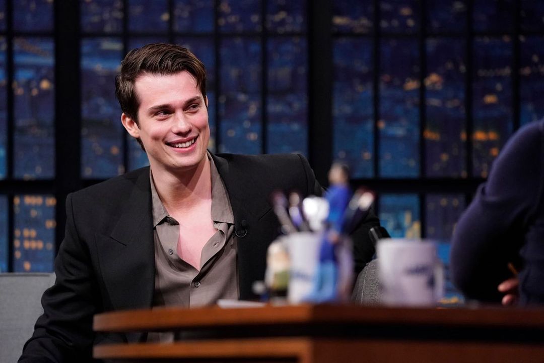 British actor Nicholas Galitzine channels '90s heartthrob with the help ...