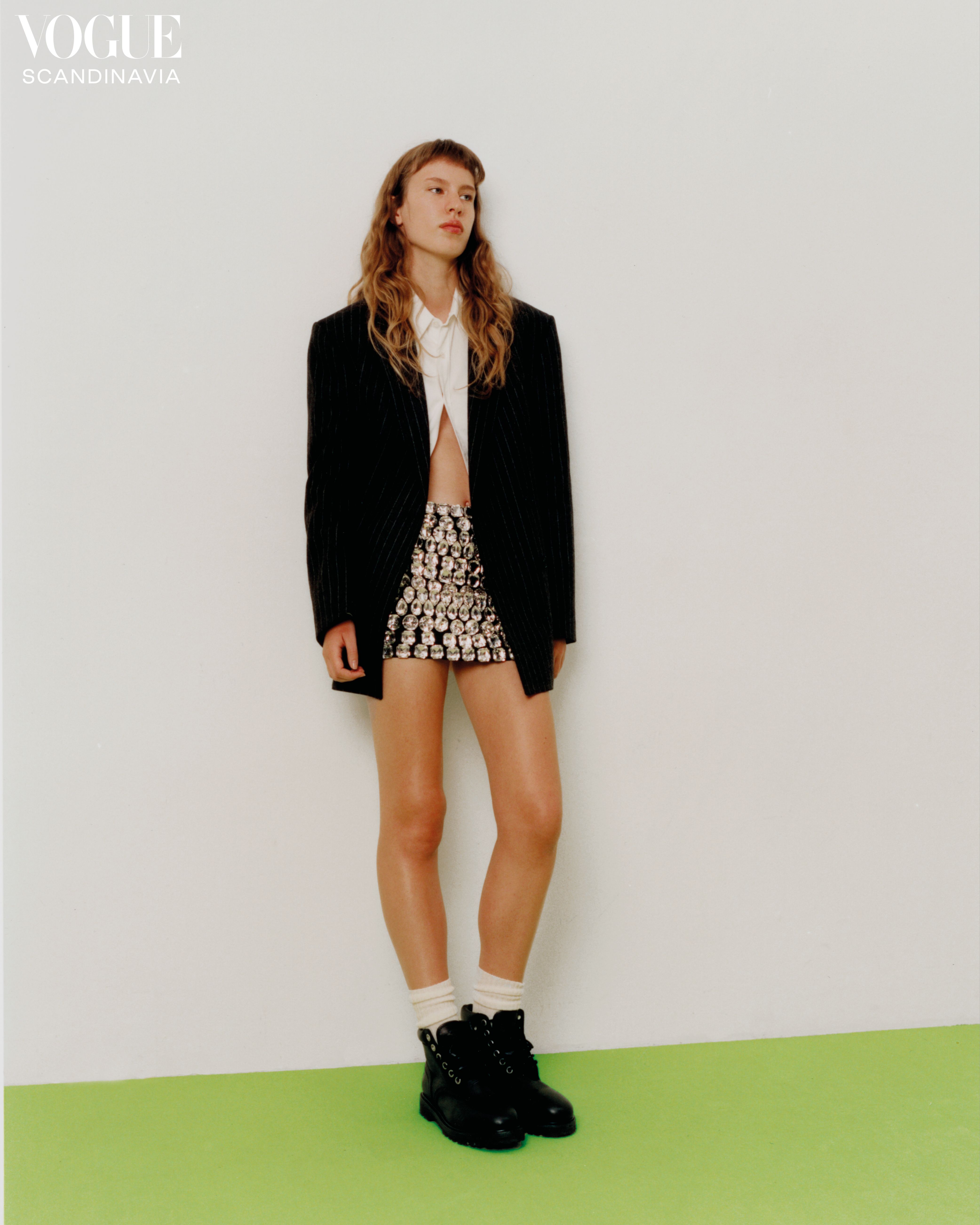 Mini me: This is how to make the most of short-short hemlines - Vogue ...